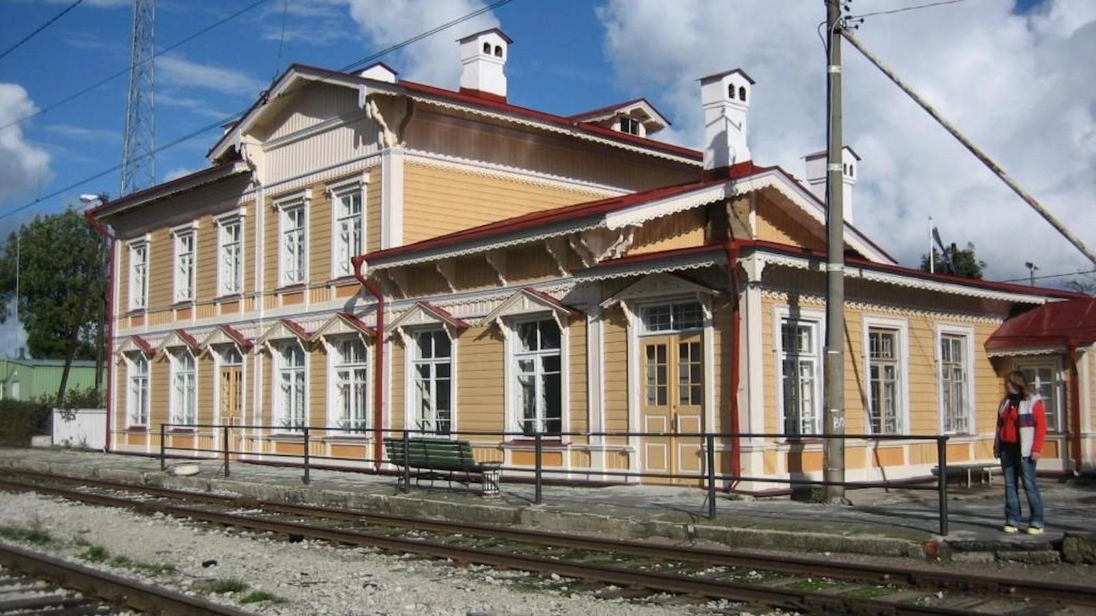 Paldiski raudteejaama peahoone, Harju maakond