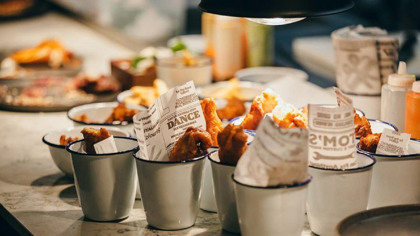 Restaurant Kolm Tilli, Estonia