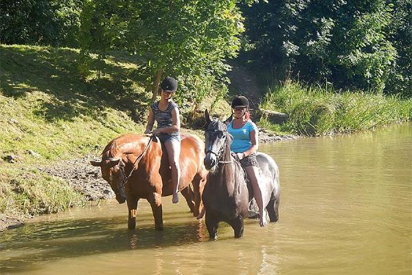 Ratsamatkad Metsapiiga talus