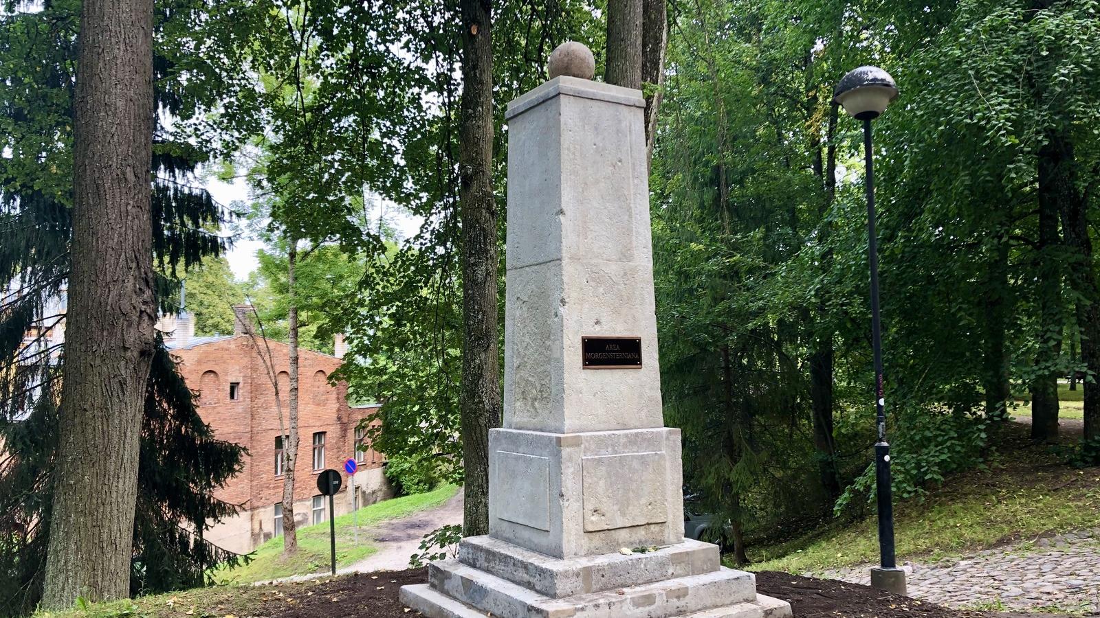 Johann Karl Simon Morgenstern monument