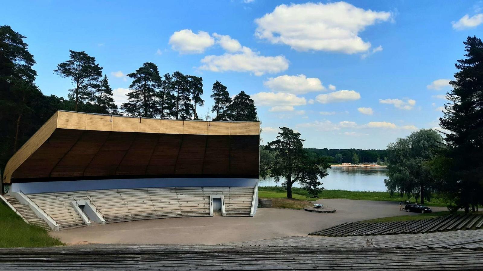 Elva lauluväljak, Tartu maakond