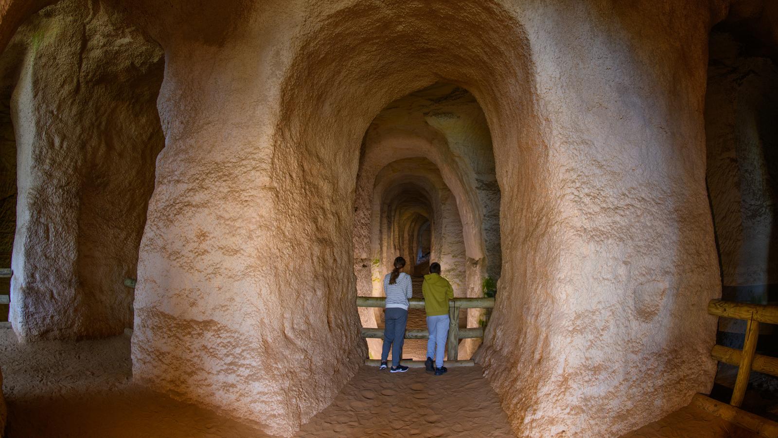 Piusa Caves Visitor Centre